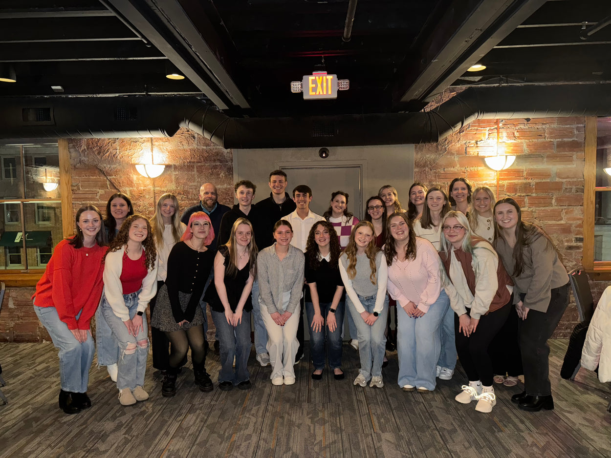 join our team – 402 Creamery